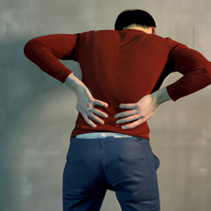 Lower Right Back Pain: Causes & Treatments – San Diego Health